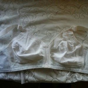 Playtex | Intimates & Sleepwear | Playtex 8hr 4b Unlined Full Figure ...